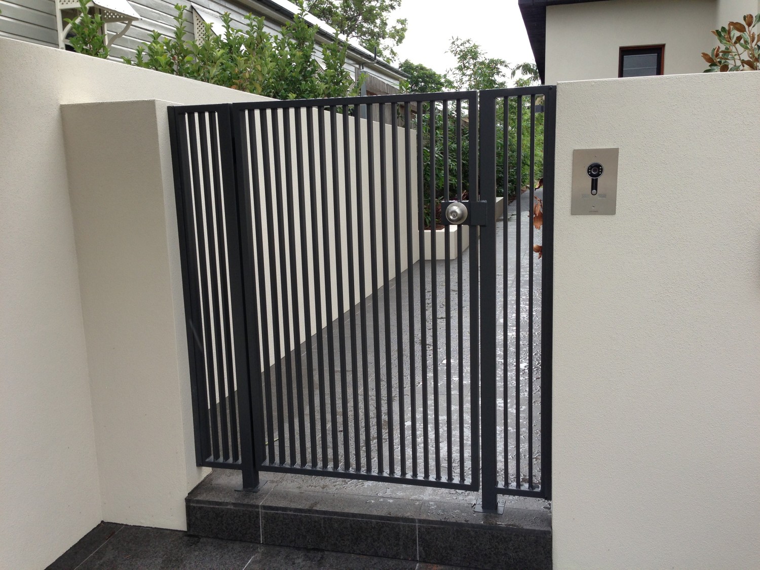 Aluminium Pedestrian Gates Gold Coast | All Glass & Aluminium Fencing